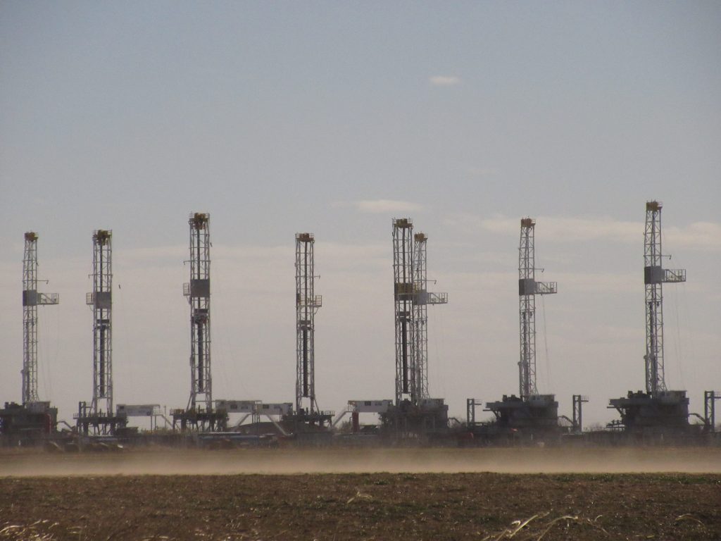 Helmerich and Payne reports $70 million 1Q loss but increased rig activity - Oklahoma Energy Today