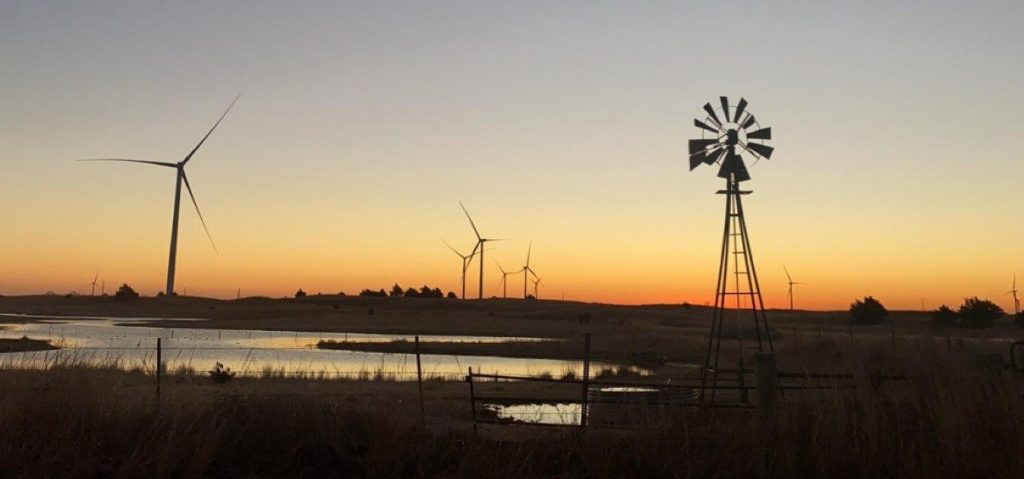 First of three new PSO wind farms begins commercial operation ...