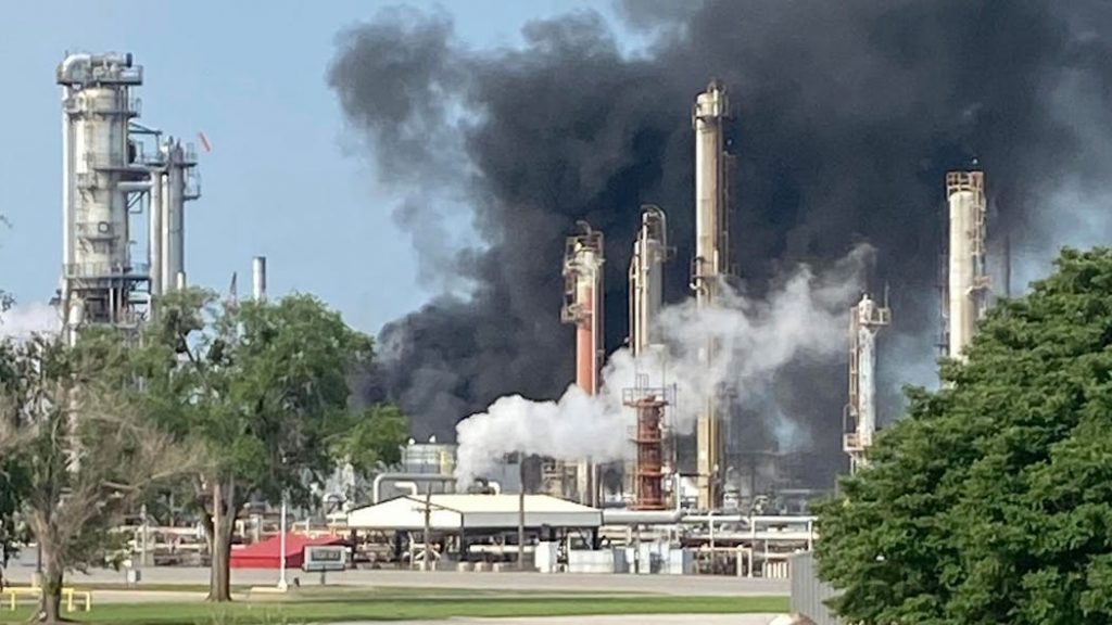 Injured workers identified after Wynnewood refinery fire - Oklahoma ...