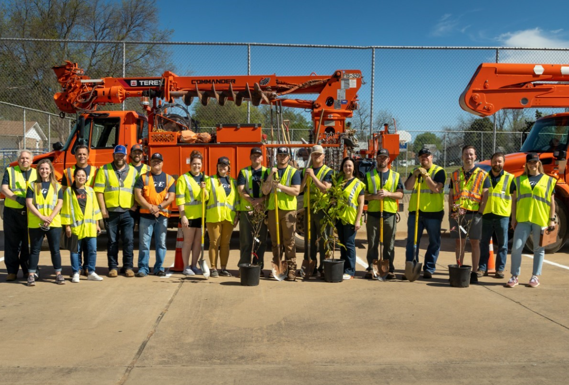 OGE expands Energy Saving Trees Program - Oklahoma Energy Today