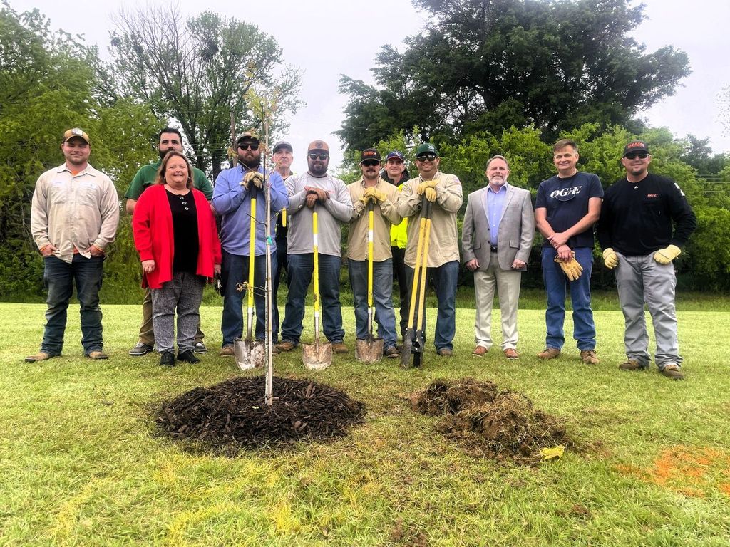 OGE observes Earth Day with planting of hundreds of trees - Oklahoma ...