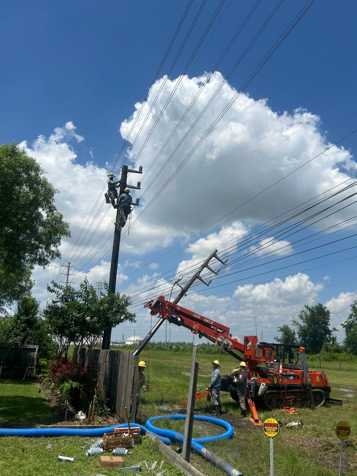 OGE crews remain in Houston area helping with power restoration after ...