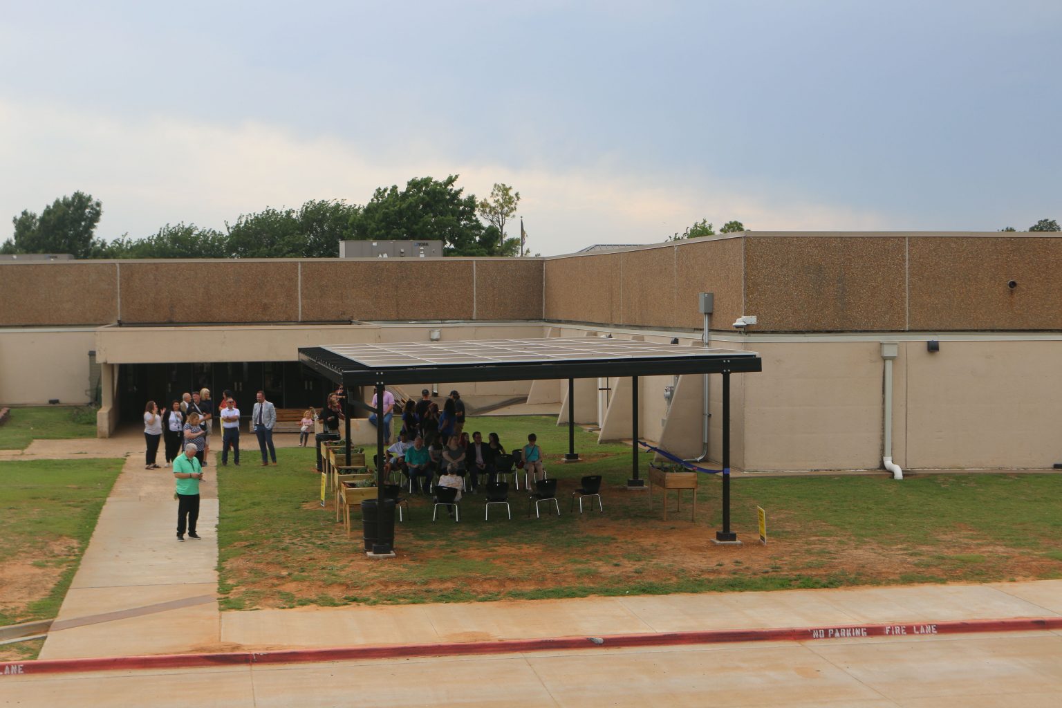 OGE helps dedicate solar panel for Norman school - Oklahoma Energy Today