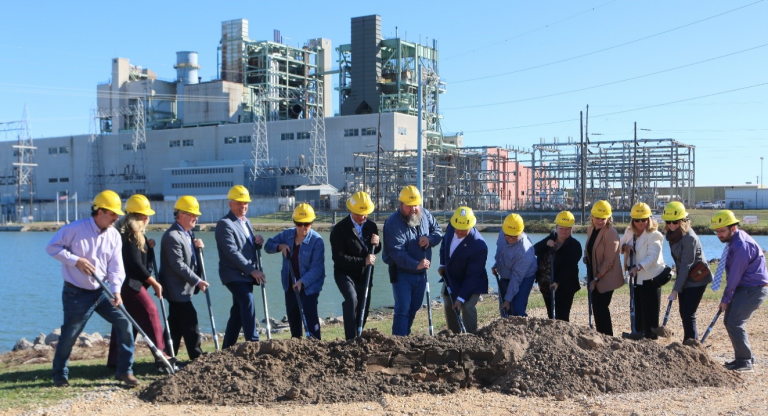 OGE launches new generation project at Horseshoe Lake as plant ...